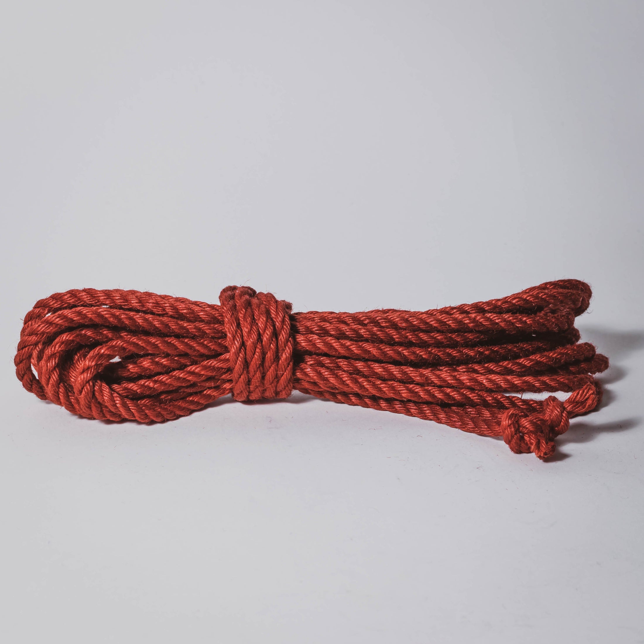 Red jute rope (treated, 6mm) – Anatomie Shop