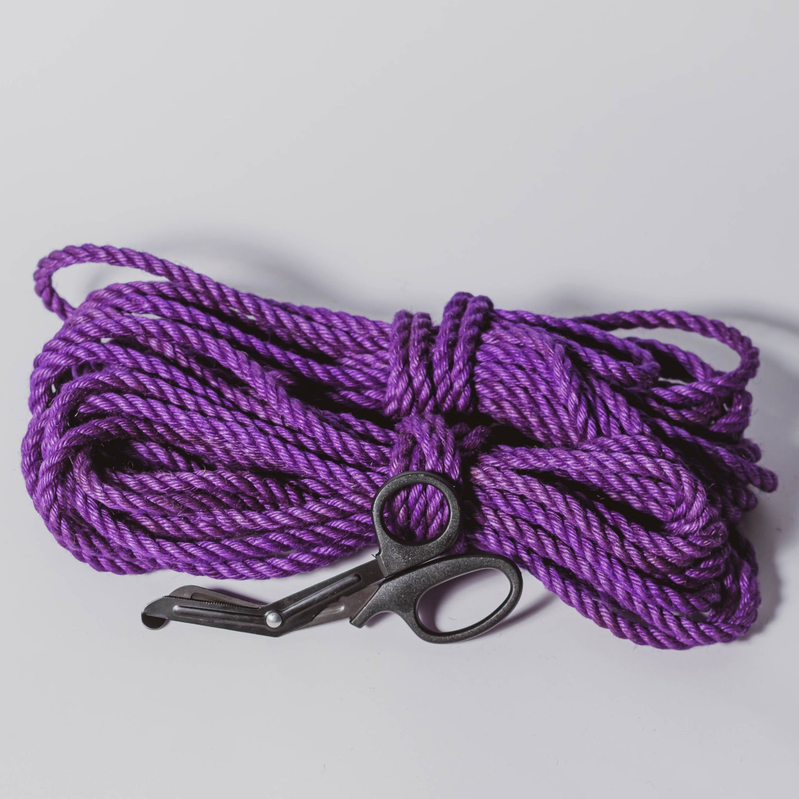 First Jute Rope Kit for Shibari – Anatomie Shop
